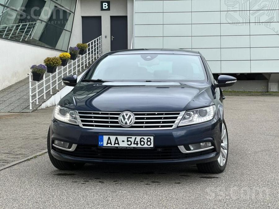 Blue Volkswagen Passat B7 2012 in Riga, with an engine capacity of 2.00 L and mileage of 215 thousand km for 9200 €, photo 3 on AUTOMOTO.COM.LV