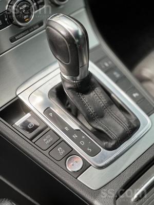 Blue Volkswagen Passat B7 2012 in Riga, with an engine capacity of 2.00 L and mileage of 215 thousand km for 9200 €, photo 10 on AUTOMOTO.COM.LV