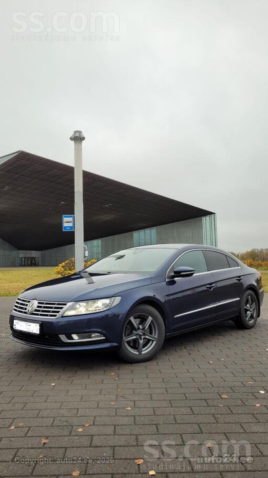 Blue Volkswagen Passat B7 2012 in Riga, with an engine capacity of 2.00 L and mileage of 215 thousand km for 9200 €, photo 16 on AUTOMOTO.COM.LV