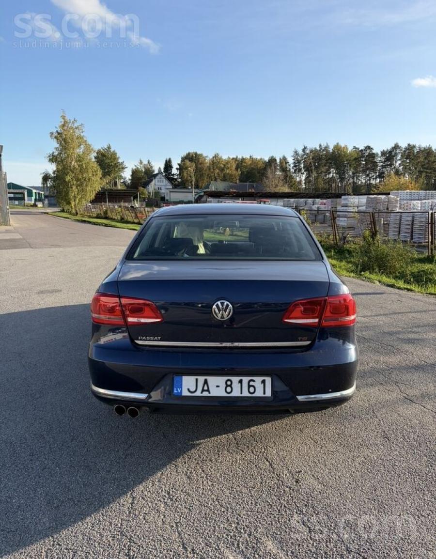 Zils Volkswagen Passat B7 2012 Rīga, ar dzinēja tilpumu 1.80 L un nobraukumu 323 tūkst. km par 2850 €, foto 5 vietnē AUTOMOTO.COM.LV