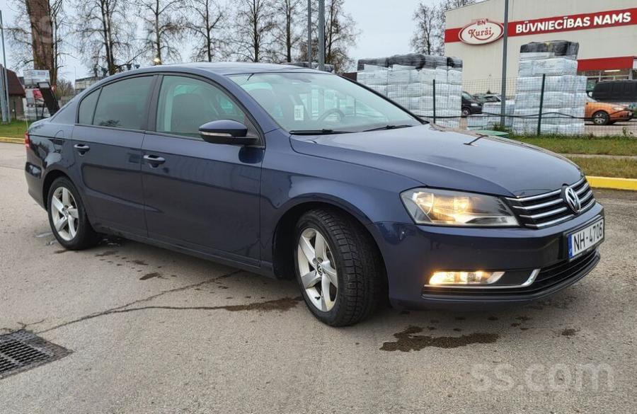 Zils Volkswagen Passat B7 2013 Jelgava, ar dzinēja tilpumu 1.60 L un nobraukumu 321 tūkst. km par 4500 €, foto 1 vietnē AUTOMOTO.COM.LV