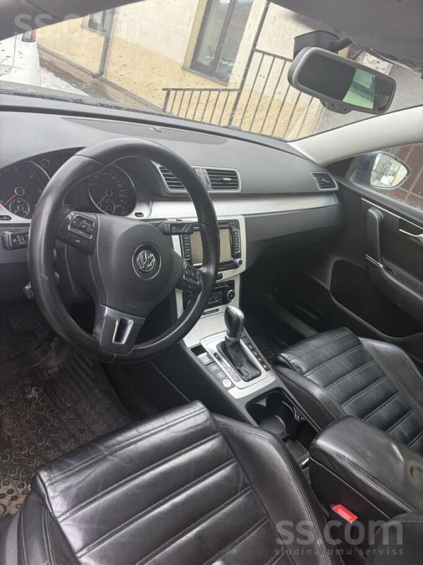 Zils Volkswagen Passat B7 2010 Daugavpils, ar dzinēja tilpumu 2.00 L un nobraukumu 380 tūkst. km par 2999 €, foto 4 vietnē AUTOMOTO.COM.LV