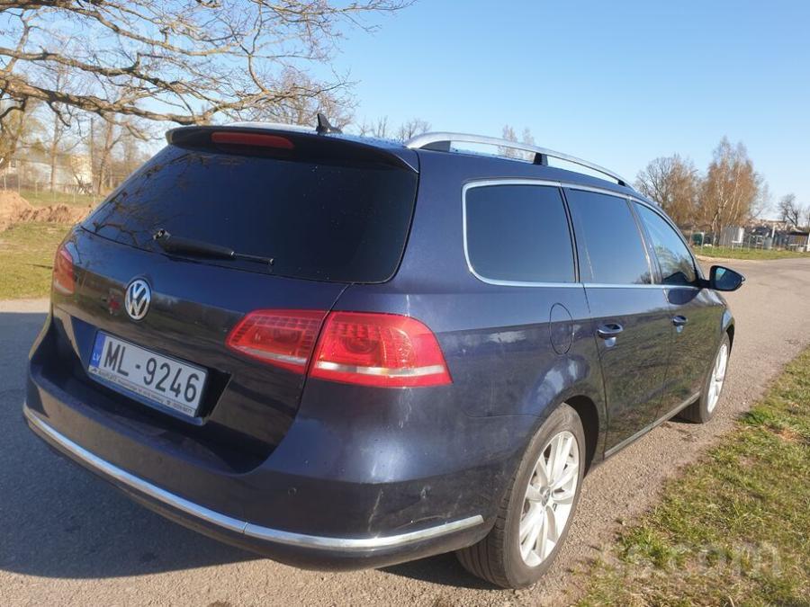 Blue Volkswagen Passat B7 2011 in Riga, with an engine capacity of 2.00 L and mileage of 340 thousand km for 3970 €, photo 2 on AUTOMOTO.COM.LV