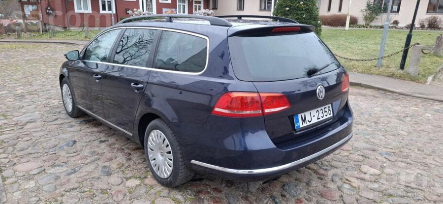 Zils Volkswagen Passat B7 2011 Talsi, ar dzinēja tilpumu 2.00 L un nobraukumu 282 tūkst. km par 3700 €, foto 18 vietnē AUTOMOTO.COM.LV
