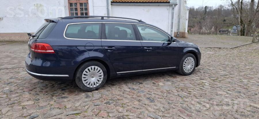 Zils Volkswagen Passat B7 2011 Talsi, ar dzinēja tilpumu 2.00 L un nobraukumu 282 tūkst. km par 3700 €, foto 19 vietnē AUTOMOTO.COM.LV