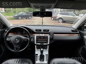Zils Volkswagen Passat B7 2011 Rīga, ar dzinēja tilpumu 2.00 L un nobraukumu 322 tūkst. km par 4290 €, foto 12 vietnē AUTOMOTO.COM.LV