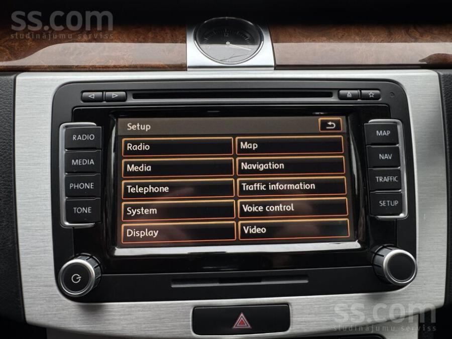 Zils Volkswagen Passat B7 2011 Rīga, ar dzinēja tilpumu 2.00 L un nobraukumu 322 tūkst. km par 4290 €, foto 19 vietnē AUTOMOTO.COM.LV