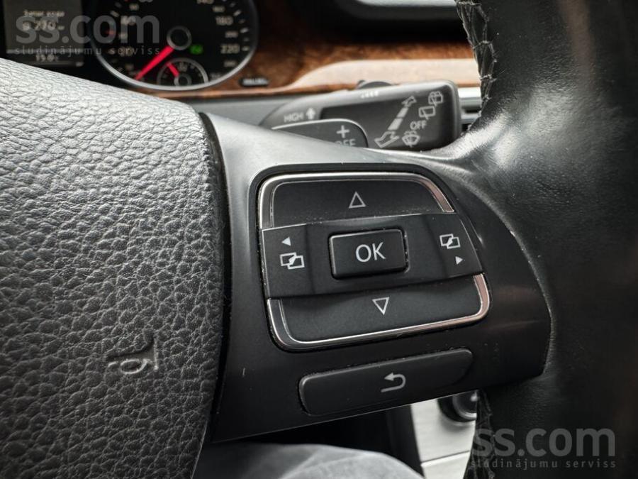 Zils Volkswagen Passat B7 2011 Rīga, ar dzinēja tilpumu 2.00 L un nobraukumu 322 tūkst. km par 4290 €, foto 23 vietnē AUTOMOTO.COM.LV