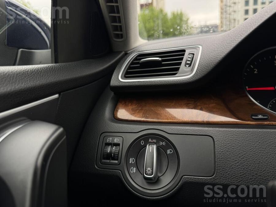 Zils Volkswagen Passat B7 2011 Rīga, ar dzinēja tilpumu 2.00 L un nobraukumu 322 tūkst. km par 4290 €, foto 26 vietnē AUTOMOTO.COM.LV