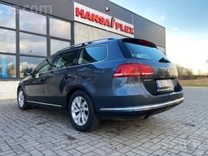 Blue Volkswagen Passat B7 2011 in Cesis, with an engine capacity of 1.40 L and mileage of 273 thousand km for 5999 €, photo 9 on AUTOMOTO.COM.LV
