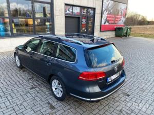 Blue Volkswagen Passat B7 2011 in Cesis, with an engine capacity of 1.40 L and mileage of 273 thousand km for 5999 €, photo 10 on AUTOMOTO.COM.LV