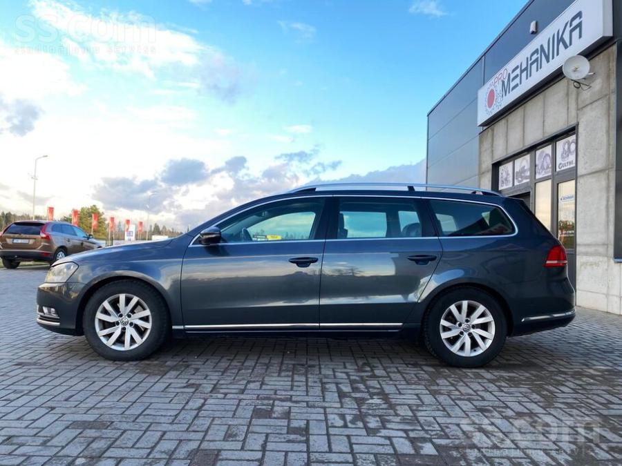 Blue Volkswagen Passat B7 2011 in Cesis, with an engine capacity of 1.40 L and mileage of 273 thousand km for 5999 €, photo 12 on AUTOMOTO.COM.LV