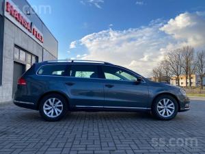 Blue Volkswagen Passat B7 2011 in Cesis, with an engine capacity of 1.40 L and mileage of 273 thousand km for 5999 €, photo 13 on AUTOMOTO.COM.LV