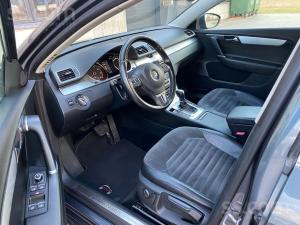 Blue Volkswagen Passat B7 2011 in Cesis, with an engine capacity of 1.40 L and mileage of 273 thousand km for 5999 €, photo 16 on AUTOMOTO.COM.LV