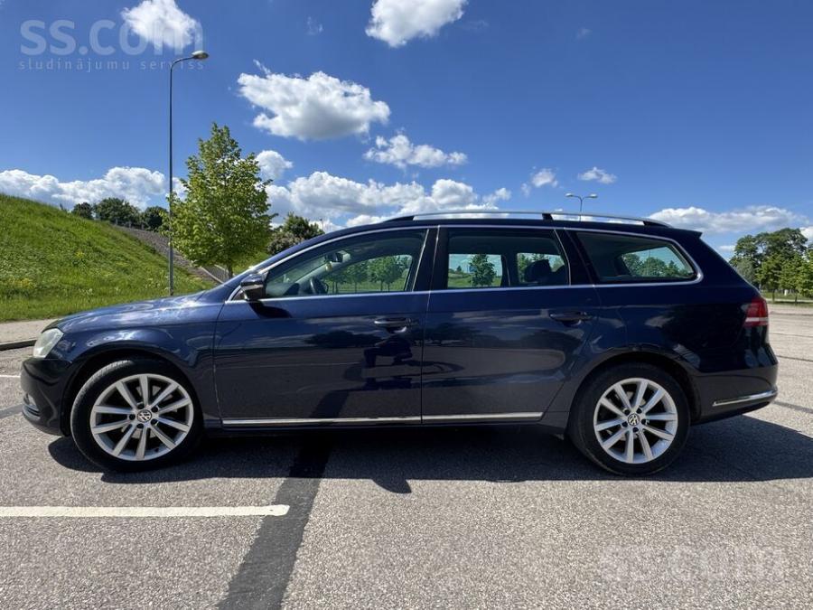 Zils Volkswagen Passat B7 2011 Daugavpils, ar dzinēja tilpumu 2.00 L un nobraukumu 310 tūkst. km par 4000 €, foto 7 vietnē AUTOMOTO.COM.LV