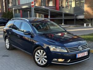 Zils Volkswagen Passat B7 2011 Rīga, ar dzinēja tilpumu 2.00 L un nobraukumu 357 tūkst. km par 4490 €, foto  vietnē AUTOMOTO.COM.LV