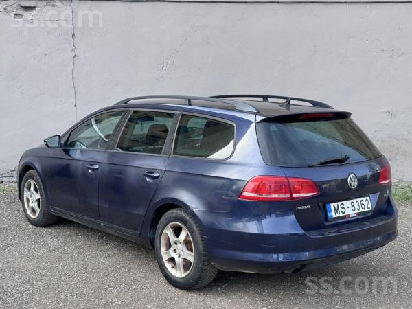 Blue Volkswagen Passat B7 2011 in Riga, with an engine capacity of 1.60 L and mileage of 497 thousand km for 2150 €, photo 6 on AUTOMOTO.COM.LV