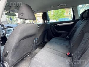 Zils Volkswagen Passat B7 2011 Rīga, ar dzinēja tilpumu 1.60 L un nobraukumu 497 tūkst. km par 2150 €, foto 10 vietnē AUTOMOTO.COM.LV