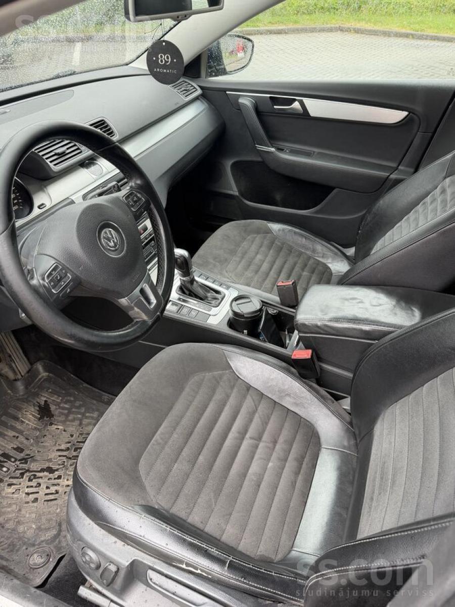 Blue Volkswagen Passat B7 2011 in Riga, with an engine capacity of 2.00 L and mileage of 511 thousand km for 2690 €, photo 6 on AUTOMOTO.COM.LV
