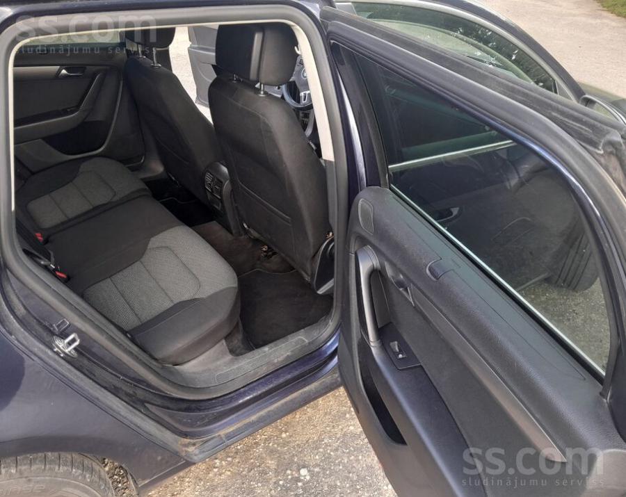 Blue Volkswagen Passat B7 2011 in Valmiera, with an engine capacity of 2.00 L and mileage of 493 thousand km for 2900 €, photo 8 on AUTOMOTO.COM.LV