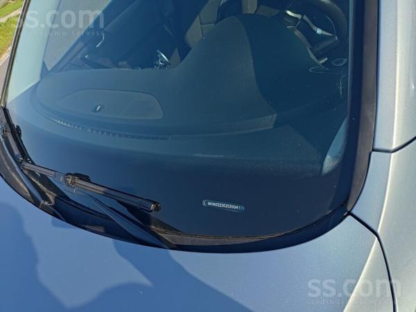 Volkswagen Passat B7 2011 Bauska vietnÄ Zils Volkswagen Passat B7 2011 Bauska, ar dzinÄja tilpumu 2.00 L un nobraukumu 333 tÅ«kst. km par 5490 ā¬, foto 7 vietnÄ AUTOMOTO.COM.LV