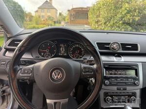 Blue Volkswagen Passat B7 2011 in Bauska, with an engine capacity of 2.00 L and mileage of 333 thousand km for 5490 €, photo 10 on AUTOMOTO.COM.LV