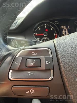 Blue Volkswagen Passat B7 2011 in Bauska, with an engine capacity of 2.00 L and mileage of 333 thousand km for 5490 €, photo 12 on AUTOMOTO.COM.LV