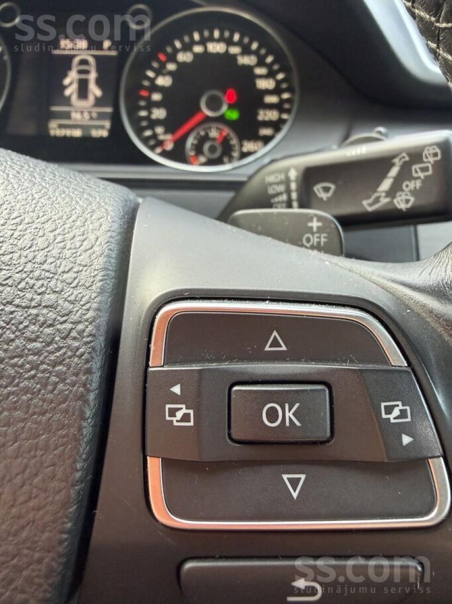 Blue Volkswagen Passat B7 2011 in Bauska, with an engine capacity of 2.00 L and mileage of 333 thousand km for 5490 €, photo 13 on AUTOMOTO.COM.LV