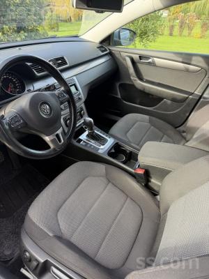 Blue Volkswagen Passat B7 2011 in Bauska, with an engine capacity of 2.00 L and mileage of 333 thousand km for 5490 €, photo 16 on AUTOMOTO.COM.LV