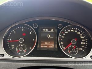 Blue Volkswagen Passat B7 2011 in Bauska, with an engine capacity of 2.00 L and mileage of 333 thousand km for 5490 €, photo 20 on AUTOMOTO.COM.LV