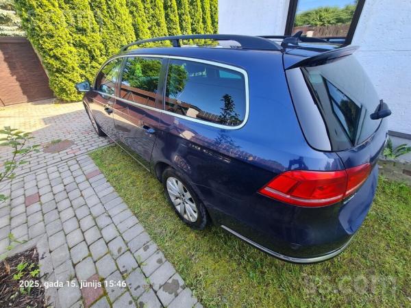 Blue Volkswagen Passat B7 2012 in Riga, with an engine capacity of 1.40 L and mileage of 209 thousand km for 4500 €, photo 6 on AUTOMOTO.COM.LV