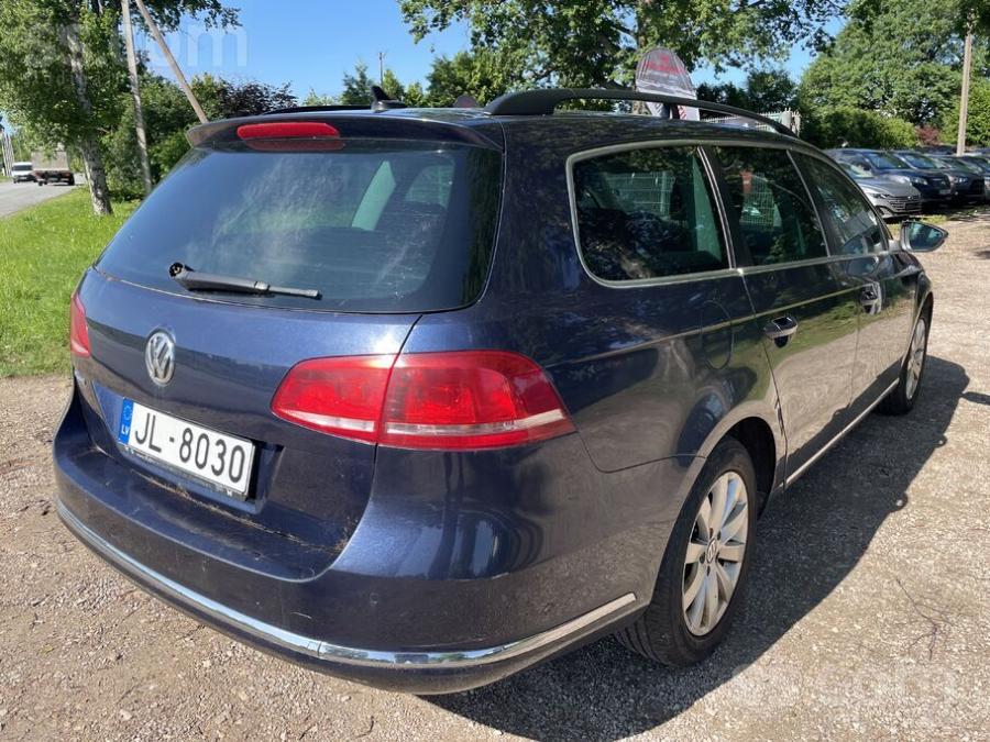 Zils Volkswagen Passat B7 2012 Rīga, ar dzinēja tilpumu 1.40 L un nobraukumu 208 tūkst. km par 3990 €, foto 5 vietnē AUTOMOTO.COM.LV