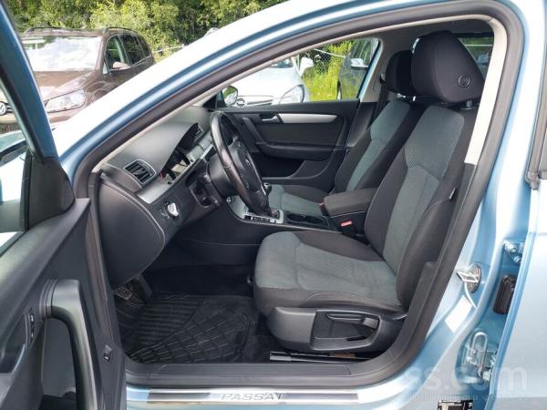 Zils Volkswagen Passat B7 2012 Cēsis, ar dzinēja tilpumu 1.60 L un nobraukumu 279 tūkst. km par 5500 €, foto 6 vietnē AUTOMOTO.COM.LV