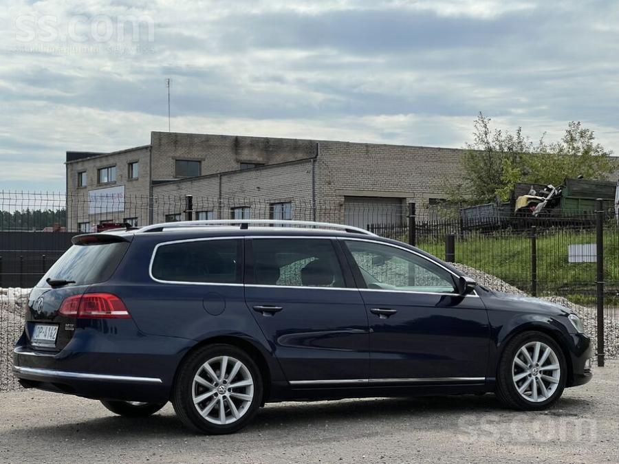 Zils Volkswagen Passat B7 2012 Tukums, ar dzinēja tilpumu 2.00 L un nobraukumu 0 tūkst. km par 4890 €, foto 3 vietnē AUTOMOTO.COM.LV