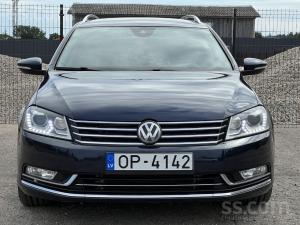 Zils Volkswagen Passat B7 2012 Tukums, ar dzinēja tilpumu 2.00 L un nobraukumu 0 tūkst. km par 4890 €, foto 5 vietnē AUTOMOTO.COM.LV