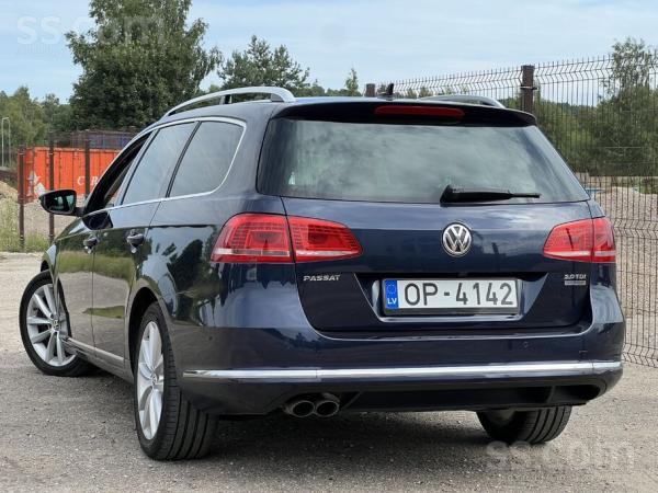 Blue Volkswagen Passat B7 2012 in Tukums, with an engine capacity of 2.00 L and mileage of 0 thousand km for 4890 €, photo 8 on AUTOMOTO.COM.LV