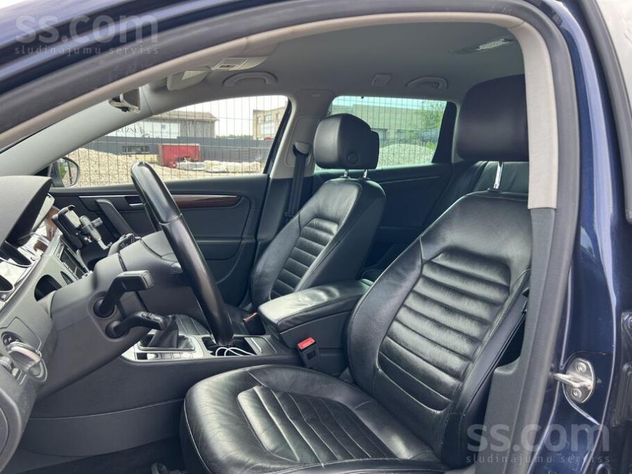 Zils Volkswagen Passat B7 2012 Tukums, ar dzinēja tilpumu 2.00 L un nobraukumu 0 tūkst. km par 4890 €, foto 12 vietnē AUTOMOTO.COM.LV