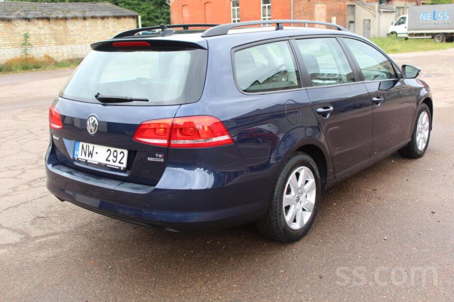 Zils Volkswagen Passat B7 2013 Liepāja, ar dzinēja tilpumu 1.40 L un nobraukumu 98 tūkst. km par 7450 €, foto 4 vietnē AUTOMOTO.COM.LV