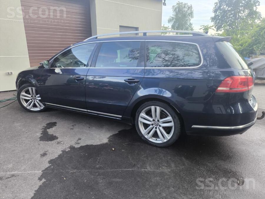 Zils Volkswagen Passat B7 2013 Jūrmala, ar dzinēja tilpumu 1.60 L un nobraukumu 370 tūkst. km par 3500 €, foto 4 vietnē AUTOMOTO.COM.LV