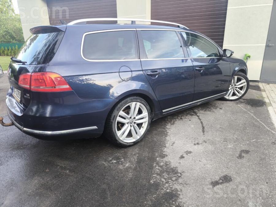 Zils Volkswagen Passat B7 2013 Jūrmala, ar dzinēja tilpumu 1.60 L un nobraukumu 370 tūkst. km par 3500 €, foto 5 vietnē AUTOMOTO.COM.LV