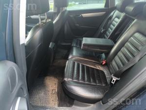 Zils Volkswagen Passat B7 2013 Jūrmala, ar dzinēja tilpumu 1.60 L un nobraukumu 370 tūkst. km par 3500 €, foto 11 vietnē AUTOMOTO.COM.LV