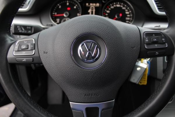 Zils Volkswagen Passat B7 2013 Rīga, ar dzinēja tilpumu 1.60 L un nobraukumu 248 tūkst. km par 7200 €, foto 9 vietnē AUTOMOTO.COM.LV