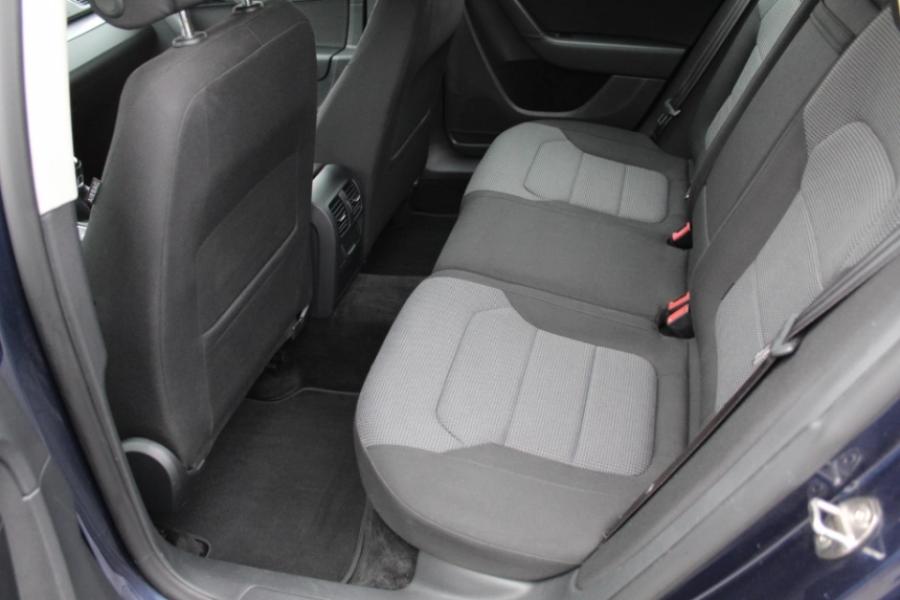 Zils Volkswagen Passat B7 2013 Rīga, ar dzinēja tilpumu 1.60 L un nobraukumu 248 tūkst. km par 7200 €, foto 15 vietnē AUTOMOTO.COM.LV