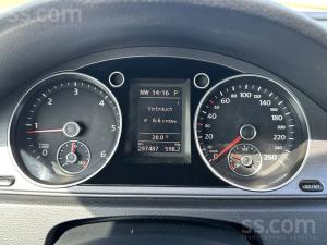 Zils Volkswagen Passat B7 2013 Liepāja, ar dzinēja tilpumu 2.00 L un nobraukumu 298 tūkst. km par 6300 €, foto 6 vietnē AUTOMOTO.COM.LV