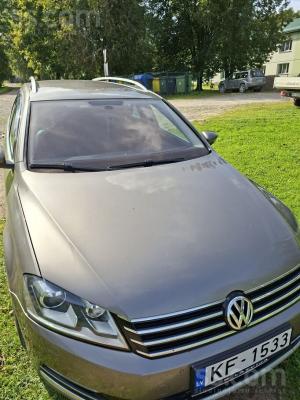 Brown Volkswagen Passat B7 2012 in Daugavpils, with an engine capacity of 2.00 L and mileage of 380 thousand km for 4350 €, photo  on AUTOMOTO.COM.LV