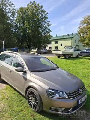 Brown Volkswagen Passat B7 2012 in Daugavpils, with an engine capacity of 2.00 L and mileage of 380 thousand km for 4350 €, photo 9 on AUTOMOTO.COM.LV