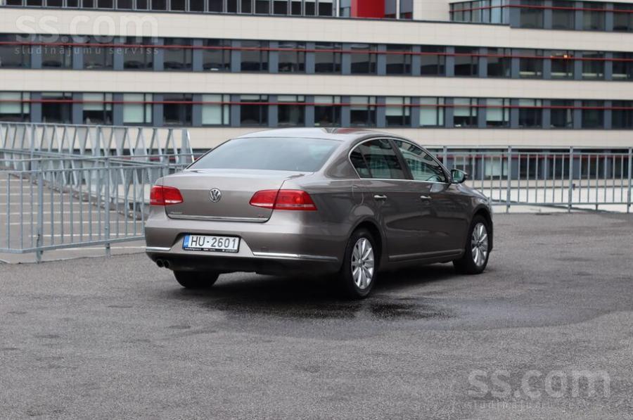 Brown Volkswagen Passat B7 2011 in Riga, with an engine capacity of 1.80 L and mileage of 182 thousand km for 3880 €, photo 7 on AUTOMOTO.COM.LV