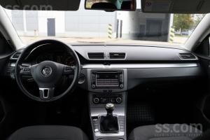 Brown Volkswagen Passat B7 2011 in Riga, with an engine capacity of 2.00 L and mileage of 379 thousand km for 2490 €, photo 8 on AUTOMOTO.COM.LV