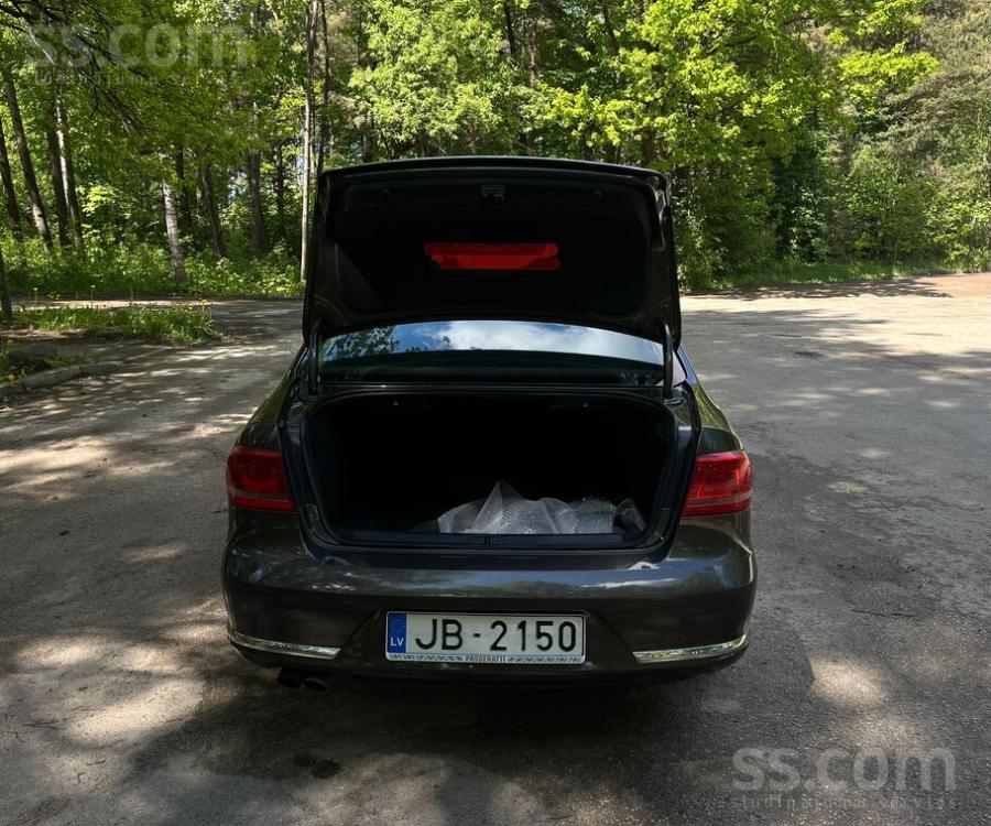 Brown Volkswagen Passat B7 2012 in Riga, with an engine capacity of 1.80 L and mileage of 0 thousand km for 6999 €, photo 17 on AUTOMOTO.COM.LV