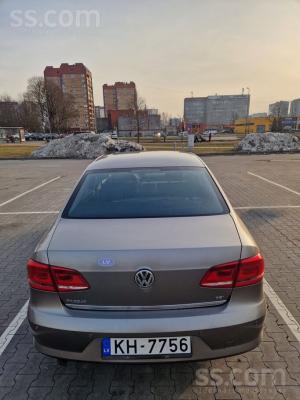 Brūns Volkswagen Passat B7 2013 Rīga, ar dzinēja tilpumu 1.40 L un nobraukumu 220 tūkst. km par 3350 €, foto 4 vietnē AUTOMOTO.COM.LV